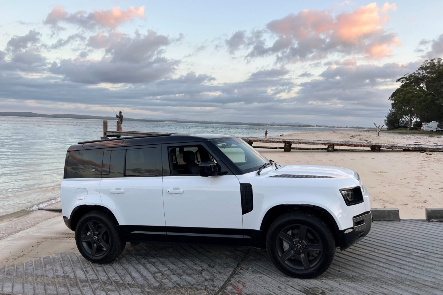 Land Rover Defender 110 X-Dynamic HSE D300 4WD 2023 Review